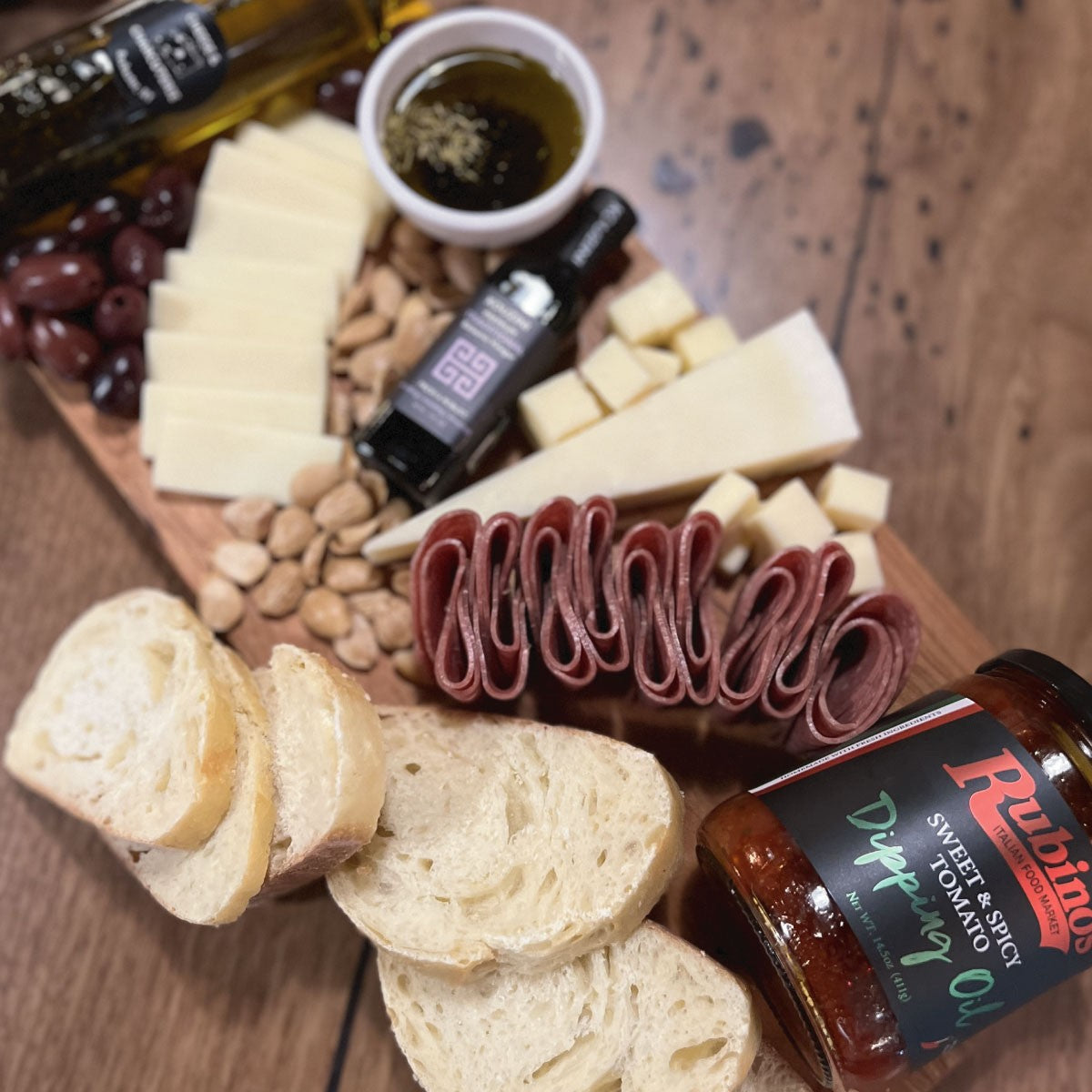 Italian Bread Dipping Box | Gourmet Flavors – Cheese and Charcuterie